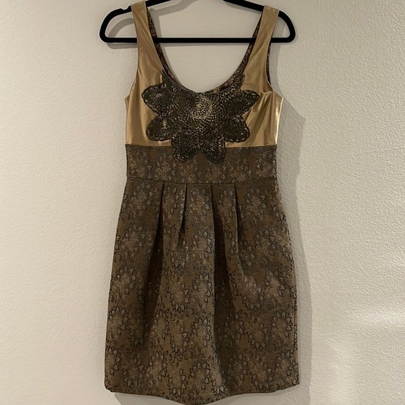 Tocca | Dresses | Vintage Tocca Virgin Wool And Silk Jacquard Crochet ...
